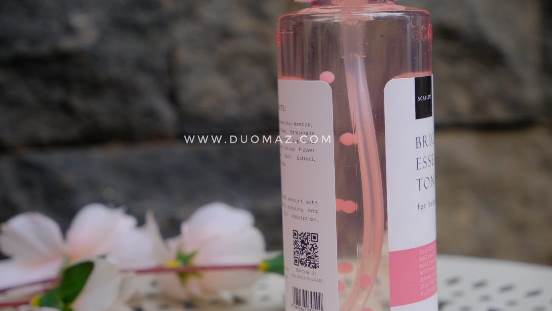 Review Scarlett Brightly Essence Toner - duoMAZ